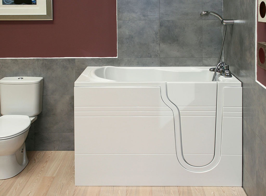 Looking for a walk in bath? Freedom Showers are suppliers of beautiful ...