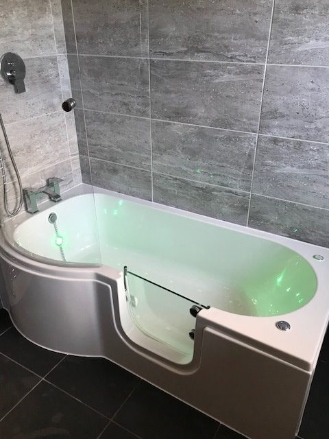 Walk-in Bath Transformation! - Freedom Showers